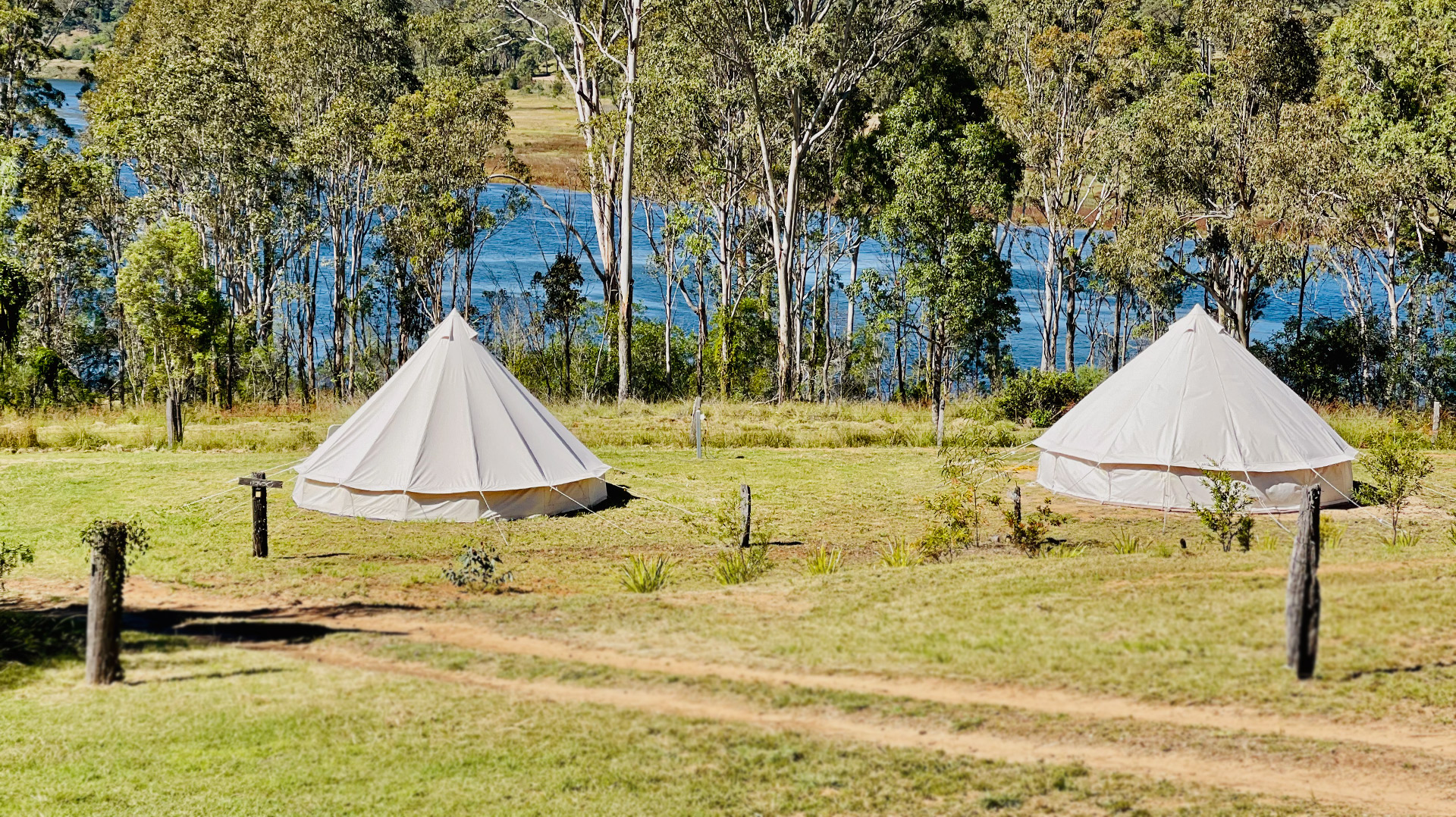Accommodation - Reflections Lake Cooby